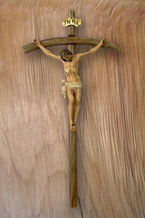 Artisan wooden crucifixes by HAPE Sculptures